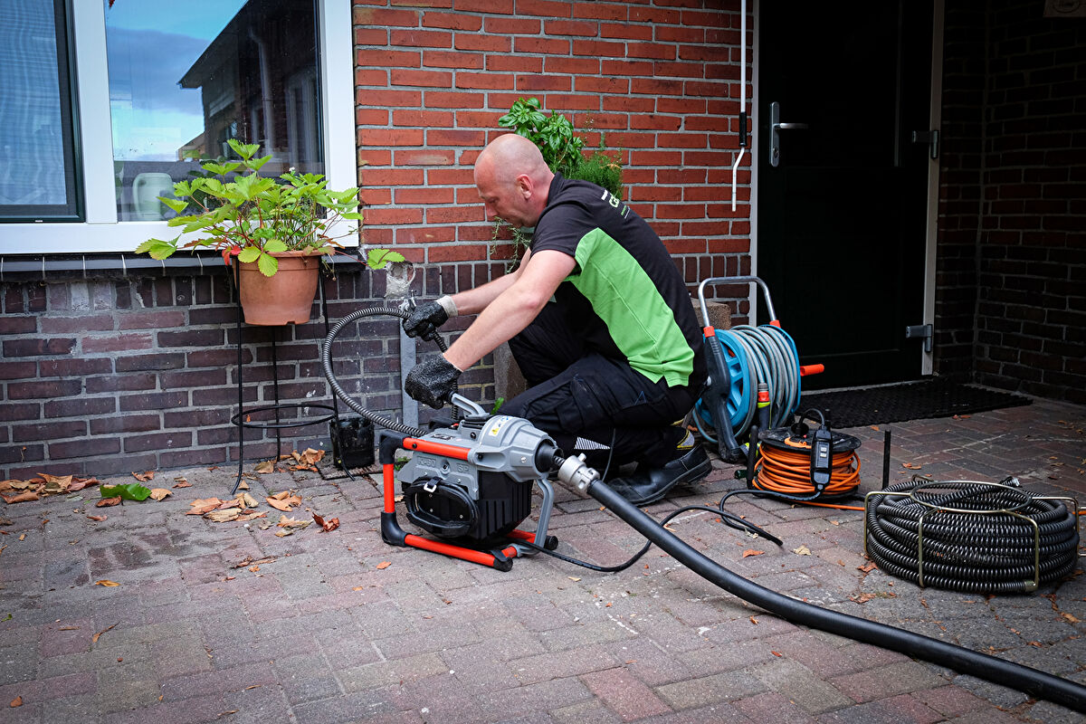 Riool verstopt? Wij zijn uw ontstoppingsbedrijf - CBG Riool